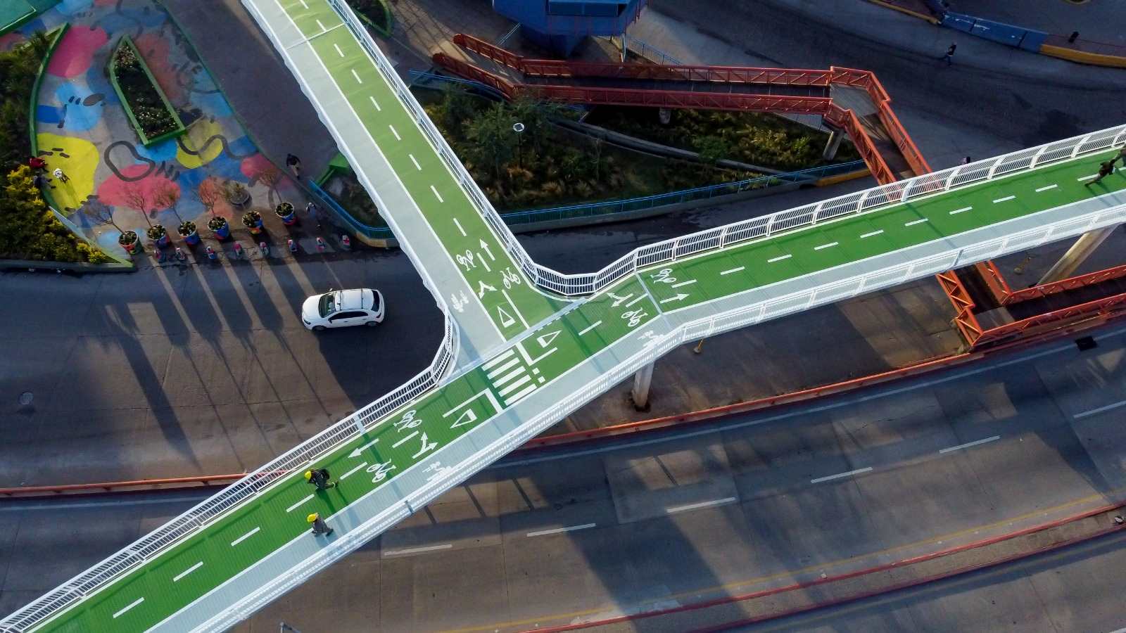 Quedó inaugurada la ciclovía elevada en el Corredor Ambiental – Ente ...